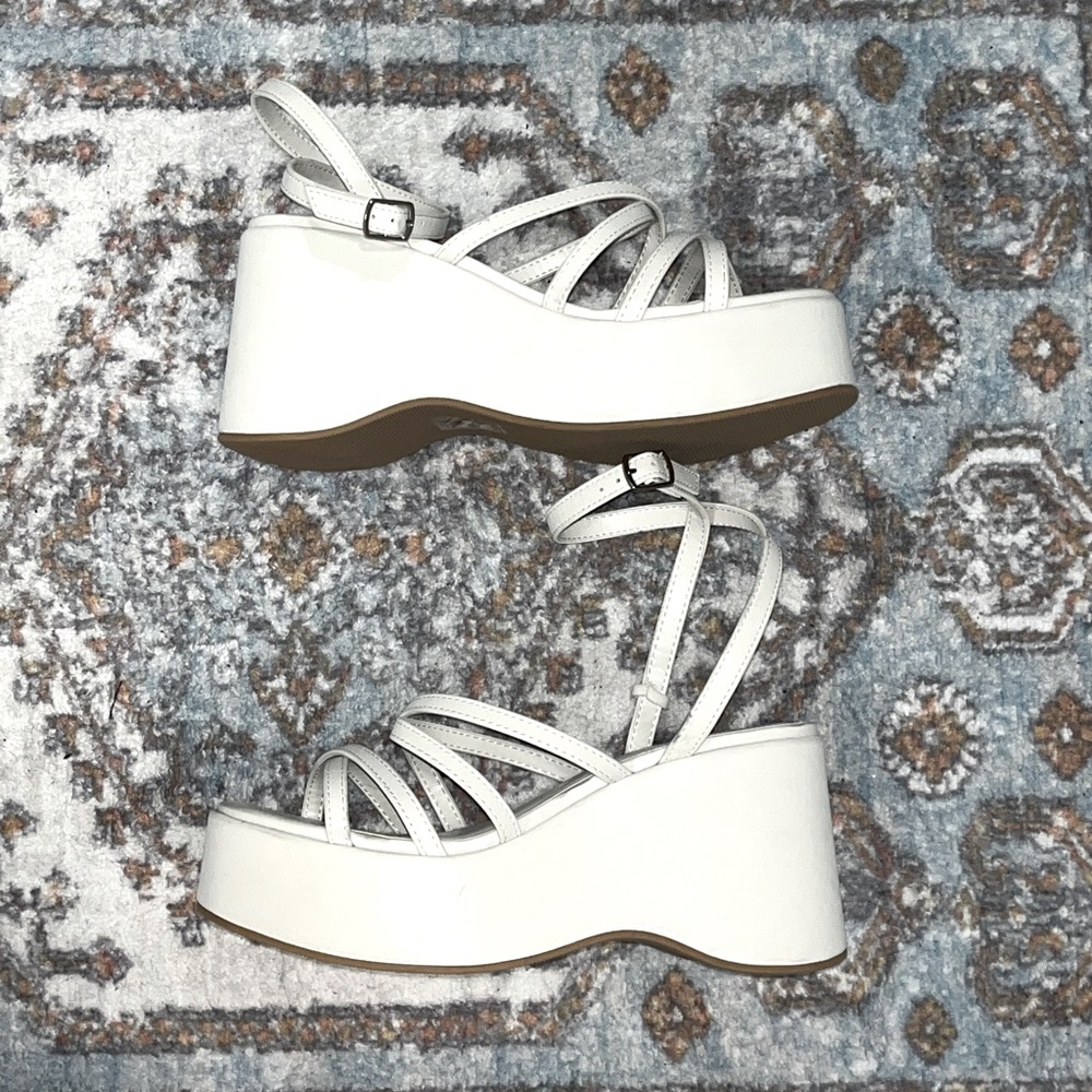 Y2k 90s White Soda Platform Chunky Strappy Sandals - Gem